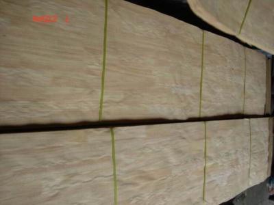 China Rubber Wood Finger Joint Sliced Veneer 0.3mm Or 0.4mm Thickness for sale