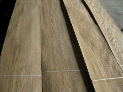 China Red Oak Sliced Veneer 100mm Width For Plywood MDF Chipboard for sale