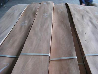 China Cherry Sliced Veneer Crown Quarter Cut 1200mm - 2800mm x 100mm for sale