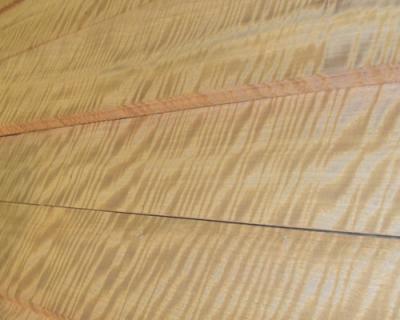 China Natural Wood Figured Movingui Veneer For Top Grade Furniture for sale