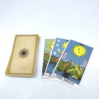 Cina 350gsm 78 carda le carte di tarocchi di carta con il libretto Logo Printed su ordinazione in vendita