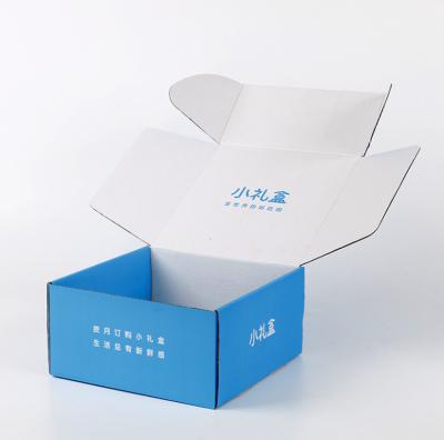 Cina il pacchetto del cartone di 2mm inscatola Toy Gift Boxes biodegradabile in vendita