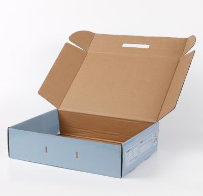 Cina La piccola abitudine pieghevole del regalo ha stampato le scatole d'imballaggio 250gsm in vendita
