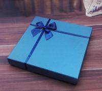 China Ribbon Square Gift Boxes With Lids 4C Offset Printing Packaging for sale