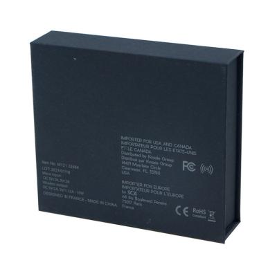 Chine Fermeture faite sur commande recyclable de 157gsm Flip Top Boxes With Magnetic à vendre