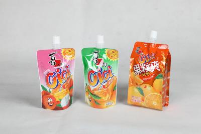 China Food Grade Custom Printed Stand UP Pouches Packaging Juice Spout for sale