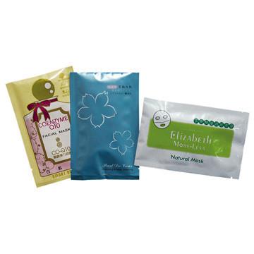 China 9 Color Printing 3 Side Sealing Food Foil Packaging Bags for sale