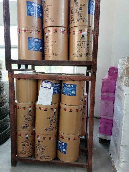 Quality CAS 121-32-4 Natural Flavour Enhancers Vanillin Crystals Kosher for sale
