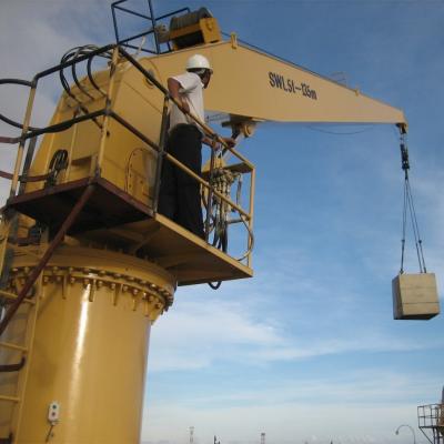 China 5t 13.5m Oil Tanker Hydraulic Straight Boom Ship Marine Crane Marine Ship Deck Crane for sale