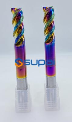 中国 変形型シェンク直径と切断方向を持つウランスチールカービッドエンドミール 販売のため