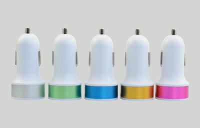 China 5v 2.1A Charger Dual Universal USB Car Charger Energy Efficiency for sale