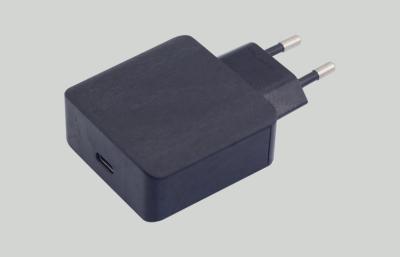 China USB 3.0 Black Quick Wall Charger Unique Cell Phone Portable Charger for sale