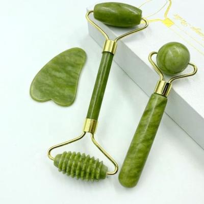 Cina Massaggiatore a rulli di giada a doppio lato per la bellezza naturale e il facelifting in vendita