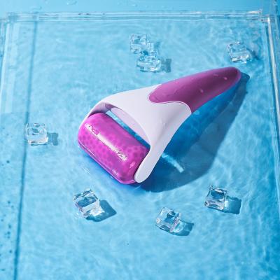 China Rejuvenescimento da pele facial Dispositivo de beleza Refrigerador de rosto Roller com Roller de sorvete de aço à venda