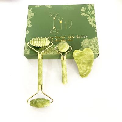 Cina Anti-Aging Pietra naturale Rosa Bianco Mini Pelle Faciale Custom Box Magnetica Imballaggio Rosso Giada Roller in vendita