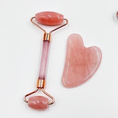 Cina Jade Roller Gua Sha Set per gli occhi Naturale Xiuyan cura della pelle del viso Jade Ball Roller in vendita