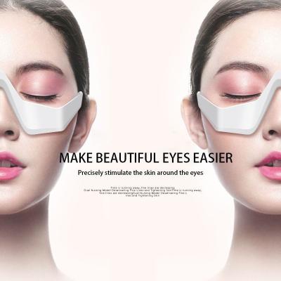 China Plastic Eye Massager for Eye Wrinkle Dark Circle Removal Micro-current Ems Technology for sale