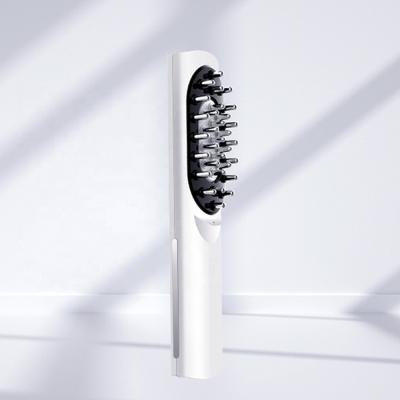 Cina Combinatore per massaggi scalpi portatile in ABS con ioni negativi e micro corrente in vendita