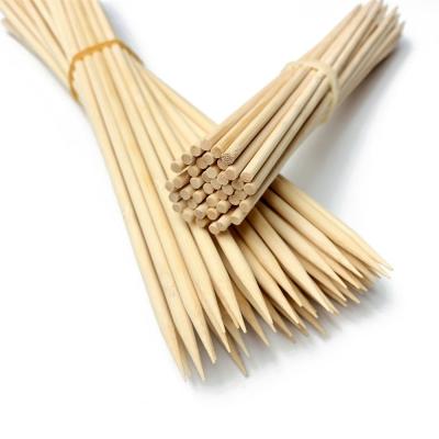 China Different Sizes Factory Direct Natural High Quality Steak Disposable Bamboo BBQ Skewer Sticks for sale