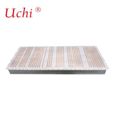 Cina Invertitore fotovoltaico ad alta potenza di alluminio di macinazione CNC radiatore estruso o pala dente sepolto tubo per raffreddamento laser in vendita