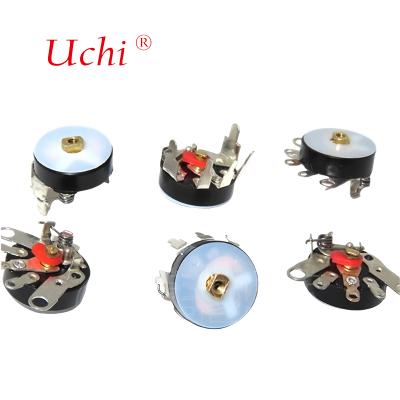 China RV12 Lineaire Koolstoffilm Draaiende Vingerwiel Potentiometer Met Schakelaar Te koop