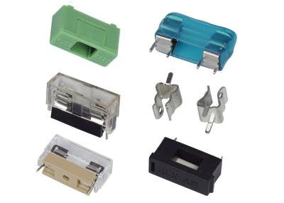 China 5x20mm de Zekeringsklem ptf-15 10A 250V bfh-15 van het 2 Speldenglas met 22mm Hoogte en PCB-de Dekking BS140 van de Zekeringshouder Te koop