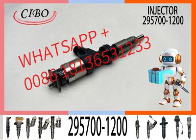 China Dieselmotor-Injektor C4.4 Treibstoff-Injektor 295700-1200 295050-0331 370-7282 295050-040 zu verkaufen