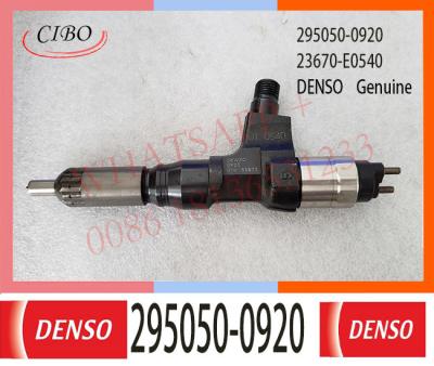 Cina 295050-0920 DENSO Iniettore di Carburante Motore Diesel 295050-0920 295050-0240 Per HINO J08E 23670-E0540, 23670-E0450 23670 E0450 in vendita