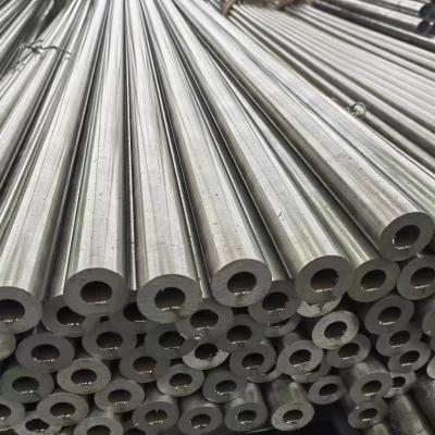 China Hot Rolled Carbon Seamless Steel Pipe ST37 ST52 1020 1045 A106B Fluid Tube Te koop