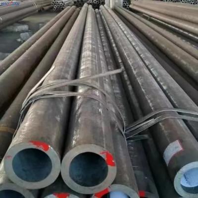 Cina 13 Inch 304 316l Stainless Steel Seamless Tube Astm A106 Grade B For Petroleum in vendita