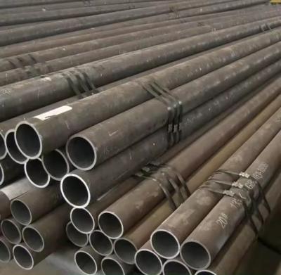 Cina Carbon Steel Seamless Tube Hollow Section Pipe For Oil Pipeline Construction in vendita