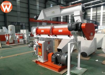 China A máquina SZLH320 3T/H da pelota da alimentação forçada elétrica para os carneiros 3 do gado põe em fase 380V à venda