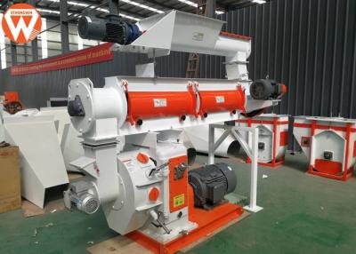 Cina Impianto di produzione della pallina di alimentazione forzata con la gru di elettricità della macchina di Crumbler in vendita