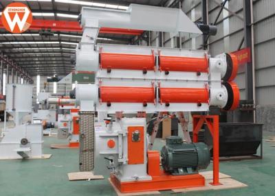 Cina Piccola pianta dell'alimentazione del bestiame del doppio condizionatore del vapore, pallina del cuscinetto di SKF che fa macchina in vendita