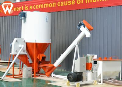 China Usina de alimentação animal de estrutura simples, fábrica de tratamento da alimentação animal de 500 Kg/H à venda
