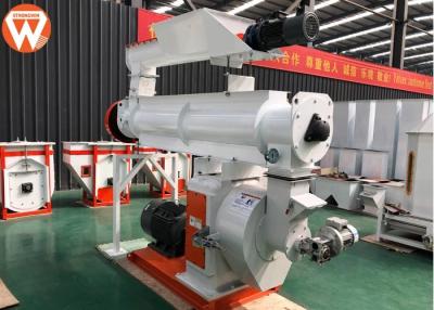 Cina Impianto di produzione della pallina del cavallo del bestiame con il sistema di controllo elettronico 130kw in vendita