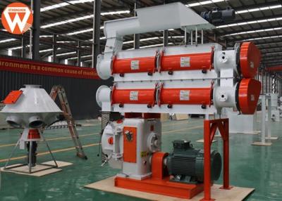 Cina Linea di produzione della pallina dell'alimentazione del rendimento 10T/H con il mescolatore di paletta dell'asse del doppio del sistema dell'aggiunta dell'olio in vendita