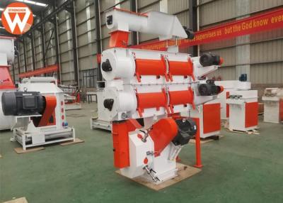 China Alimentação da vaca do porco que faz a máquina, planta da alimentação da pelota da galinha com condicionador da dupla camada à venda