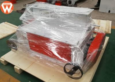 Cina Il pollame commerciale 95KW appallottola la pianta 380V/50Hz dell'alimentazione con la macchina di Crumbler in vendita