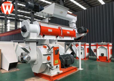 Cina il bestiame delle pecore di 12mm alimenta la macchina 380V 50Hz del mulino della pallina in vendita