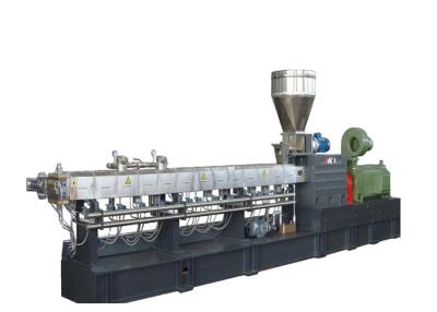 Κίνα SS304 SS316L 5.5-22kw ξεραίνει το δίδυμο εξωθητή βιδών εξωθητών κοκκιοποίησης προς πώληση