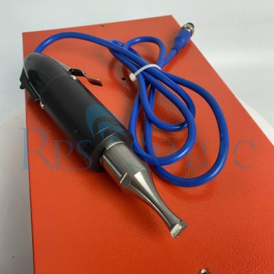 Cina Saldatore a punti ultrasonico 28khz 800w del nastro tenuto in mano del generatore di Digital in vendita