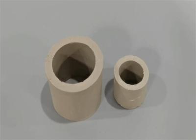 中国 産業アルミナの吸収タワーIntaloxは25mm-80MMのパッキングにサドルを置く 販売のため