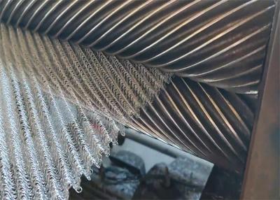 China Galvanisiertes Eisen drückte gestricktes Maschendraht 100mm starken Rolls zusammen zu verkaufen