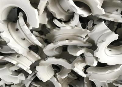 China High Filtration Accuracy Ceramic Random Packing 5MM  acid Resistance for sale