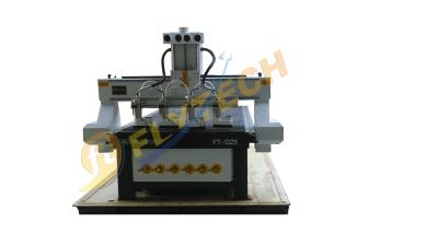 Китай машина маршрутизатора CNC 4 головок с моторами сервопривода таблицы вакуума продается