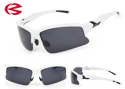 China TR Superlight Bike Riding Goggles , Photochromic Polarized Cycling Sunglasses for sale