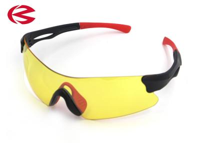 China Wraparound Frame Night Vision Polarised Sports Sunglasses Yellow Shatterproof Lens for sale