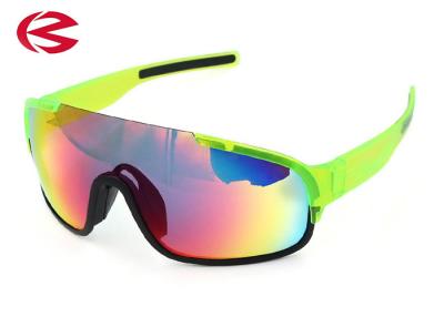 China Polycarbonate Lenses Outdoor Sports Sunglasses For Cycling / Football / Climbing for sale