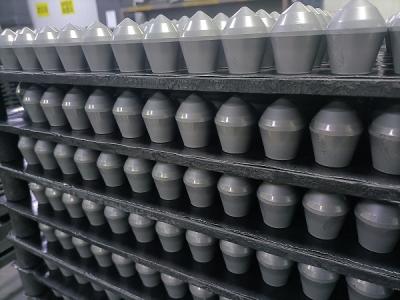 China Het Carbideknopen/Tussenvoegsels van het rangjk30.4 Wolfram in Mijnwerker voor wegkopballen/lange muursnijmachines/ononderbroken mijnwerkers Te koop